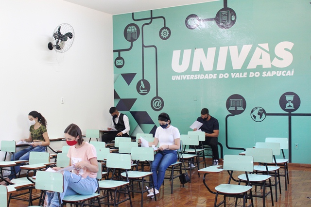 Univás
